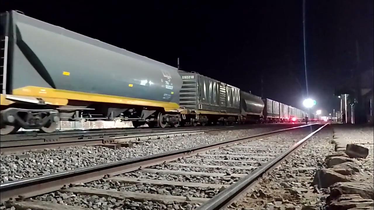 🚂 Partiendo de Patio Parada EMD GT22CW 9022 - YouTube