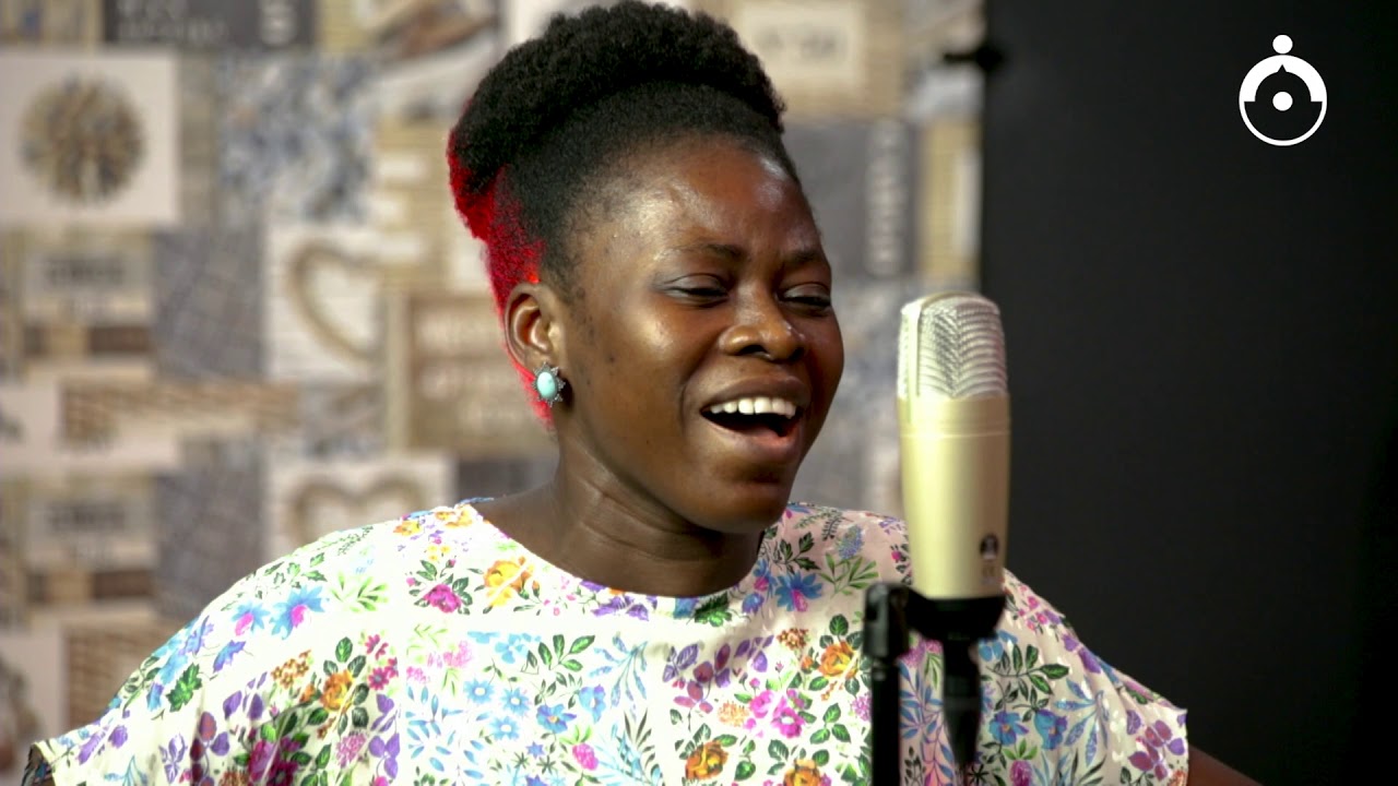 Live Worship by Vicky Grant - YouTube