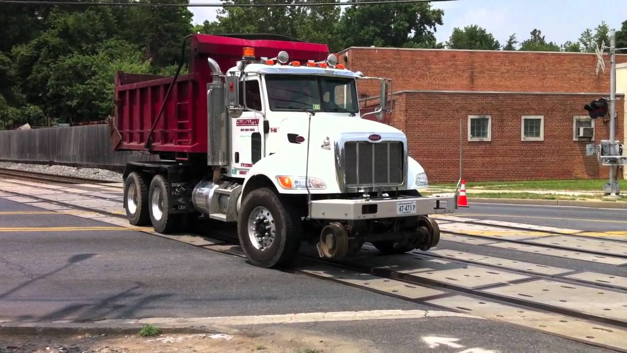 CSX MOW Crew at Randolph Road Grade Crossing - YouTube
