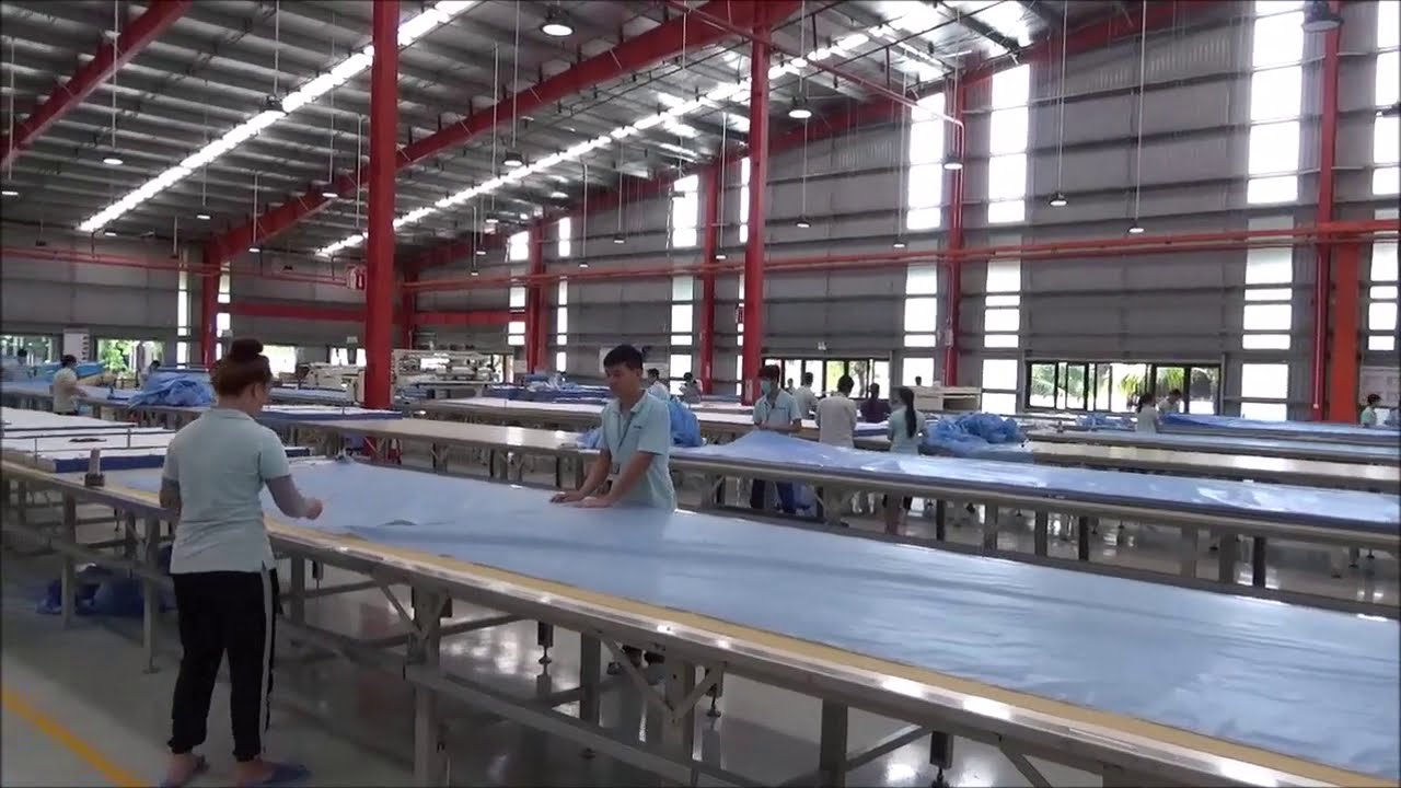 Inside factory 2 Phuong Tuyen Ltd Big garment factory in Vietnam - YouTube
