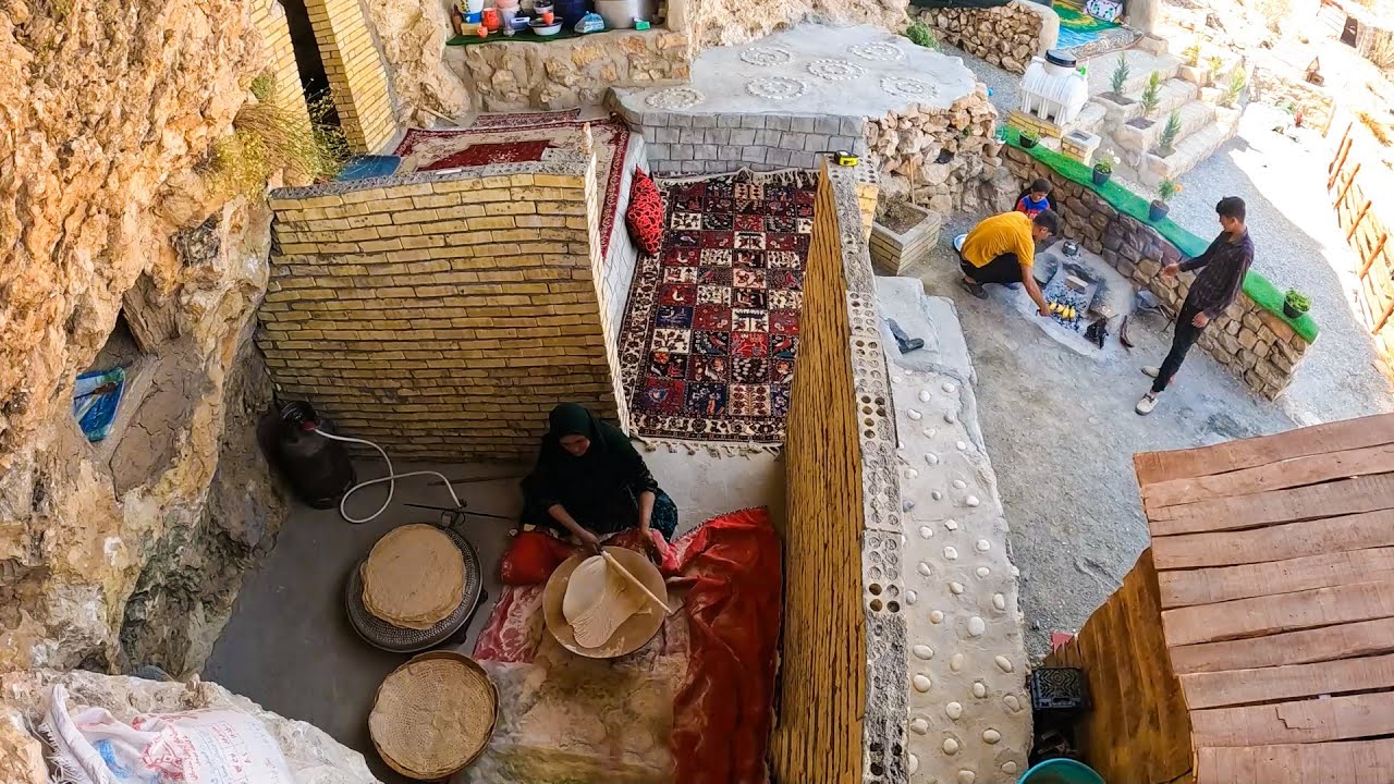 "Cooking delicious traditional bread in the cave with mother's touch ...