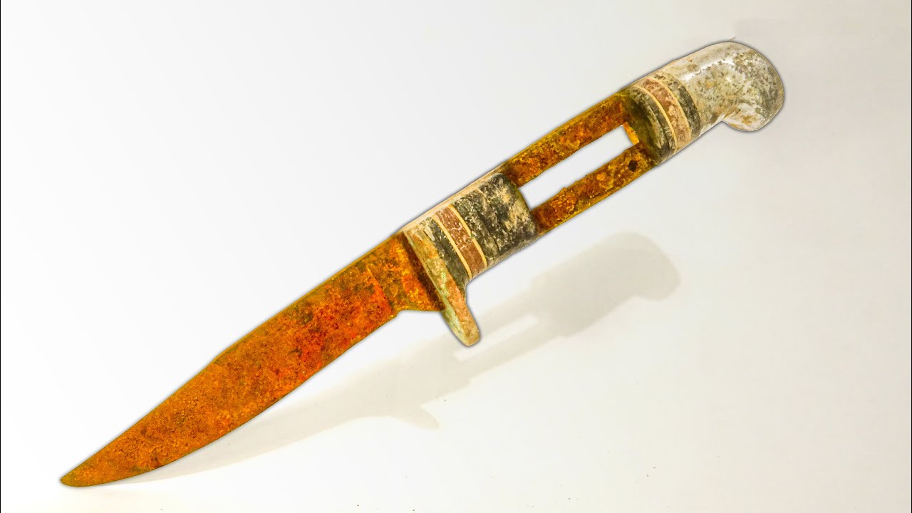 75 Year Old Rusty Hunting Knife Transformation - Amazing Restoration ...