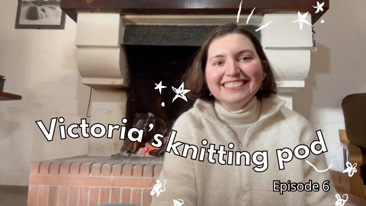 The Zipper Sweater Light, the Easy Peasy bandana and more | Victoria’s ...