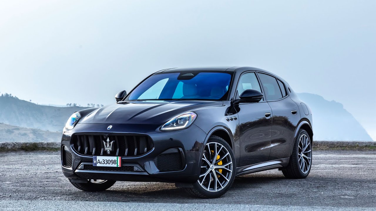 Maserati Grecale Modena in Blu Nobile | Twisty Road Driving - YouTube