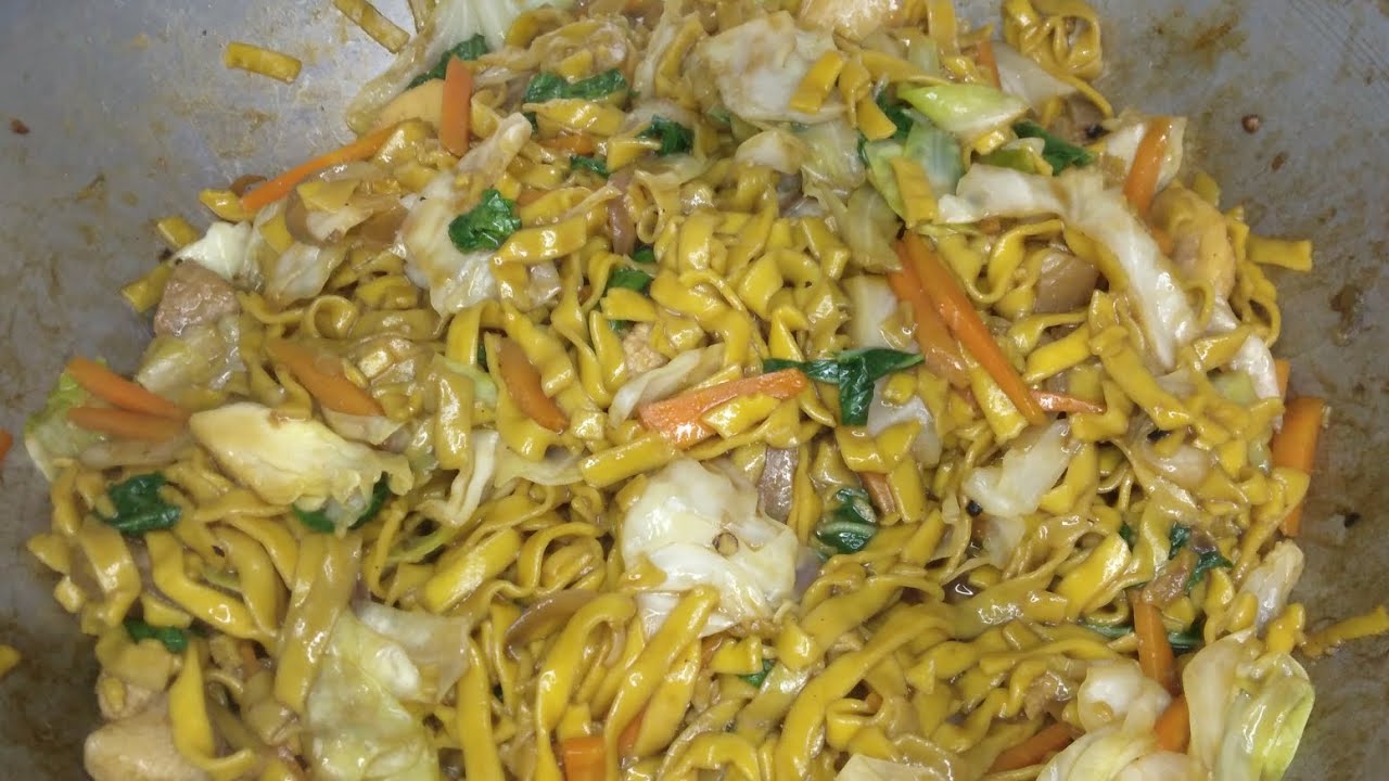 Pancit Bato (lapad) | Bicolano food - YouTube