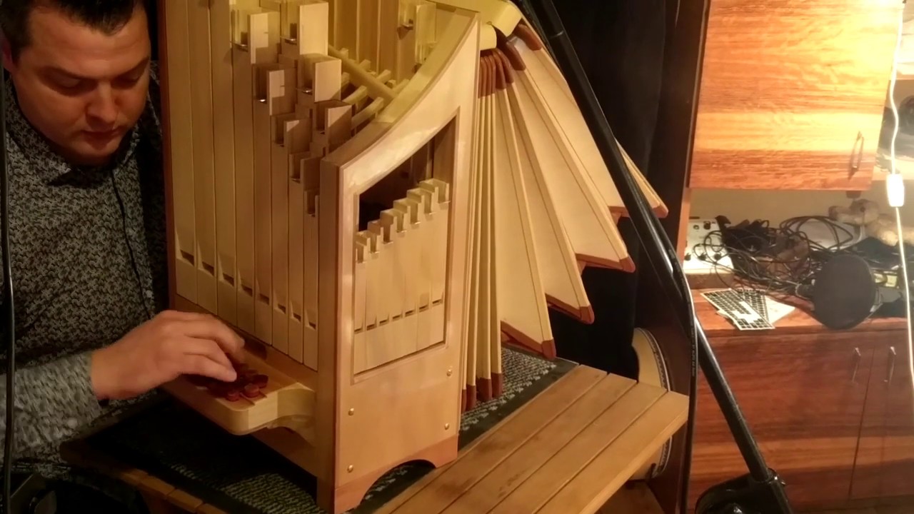 Three row button portative organ 3 - YouTube