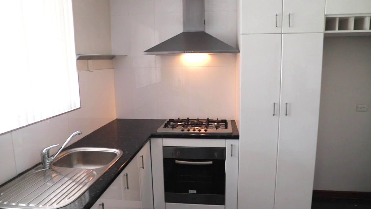 31 Hamilton Road, High Wycombe - YouTube