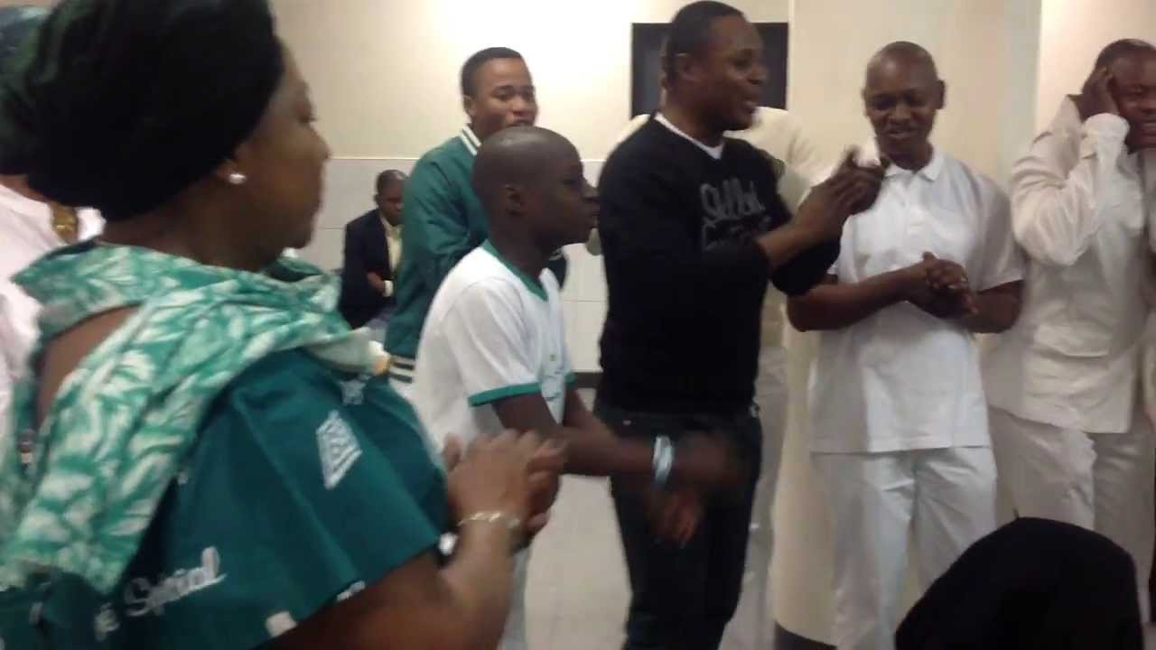 GTKI SAINT-OUEN ANIMATION NSINSANI TITRE:OBETELEMI OSEPELA - YouTube