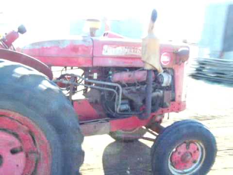 345ci V8 IH Tractor, vid 1 - YouTube