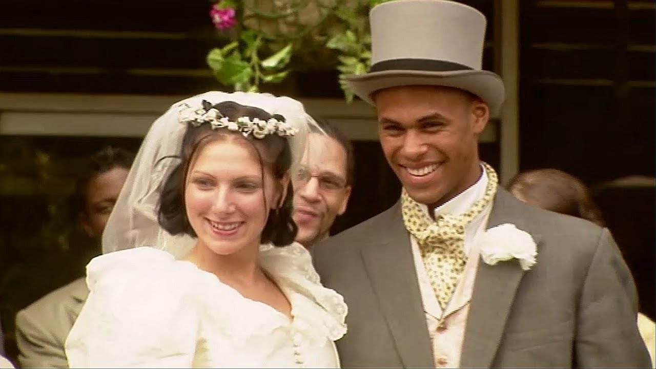 Brum - Seizoen 3 - Aflevering 6 - De Skatebordbruid - YouTube