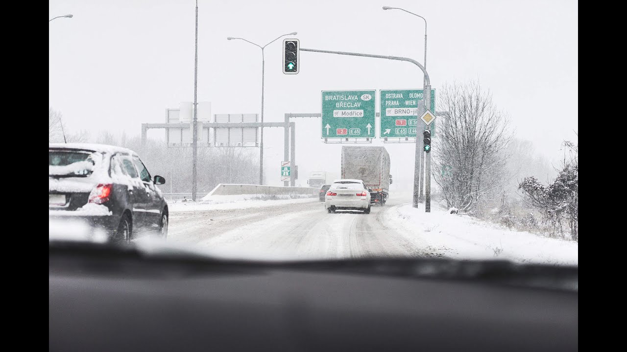 Driving in snowfall /Walk in snow /Drive around in snow - YouTube