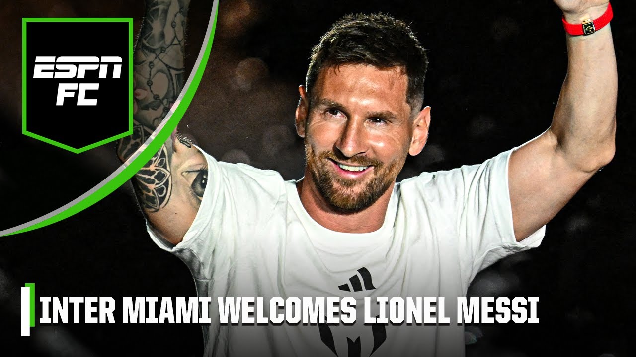 Lionel Messi introduced by Inter Miami in front of thousands of fans ...