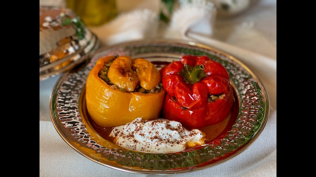 Biber Dolma (Stuffed bell peppers) - YouTube