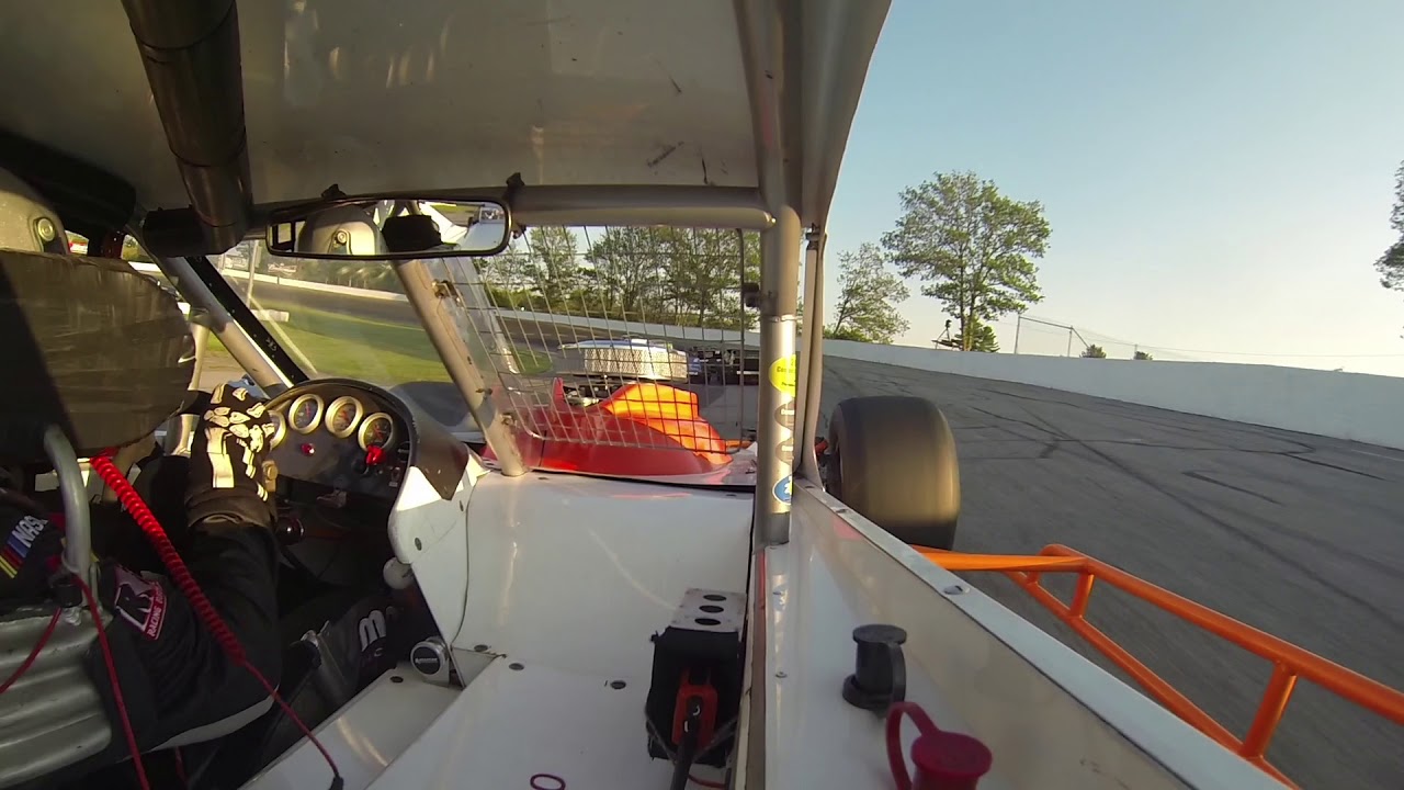 Ryan Preece Thompson Sk Modified Feature. - YouTube