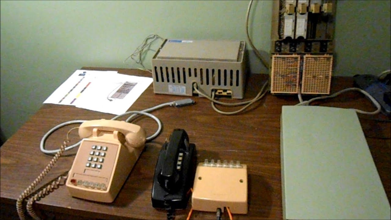 Testing out my Vintage Western Electric 620A2 Phone System - YouTube