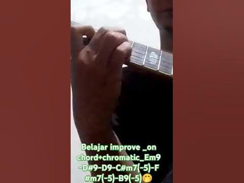 Belajar improve in Em9 - YouTube