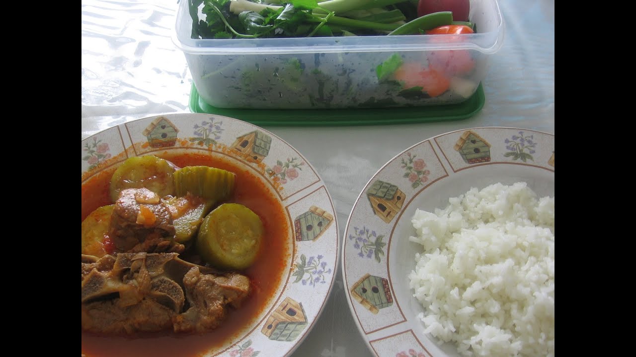 Iraqi Zucchini and Beef Stew/ مرق الشجر/ القرع الاخضر / #Recipe39CFF ...