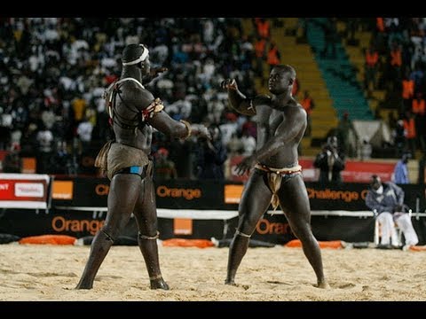 Lutte sénégalaise Combat de chock. - YouTube