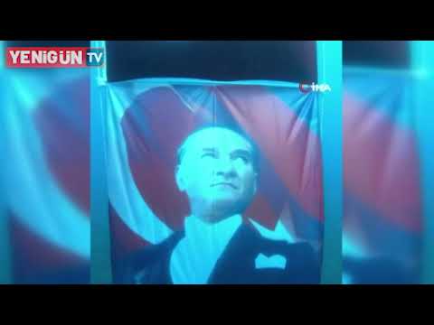 Jandarmadan su altında 30 Ağustos kutlaması