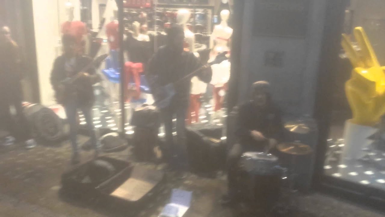 Everest rock band busking in Central London - YouTube
