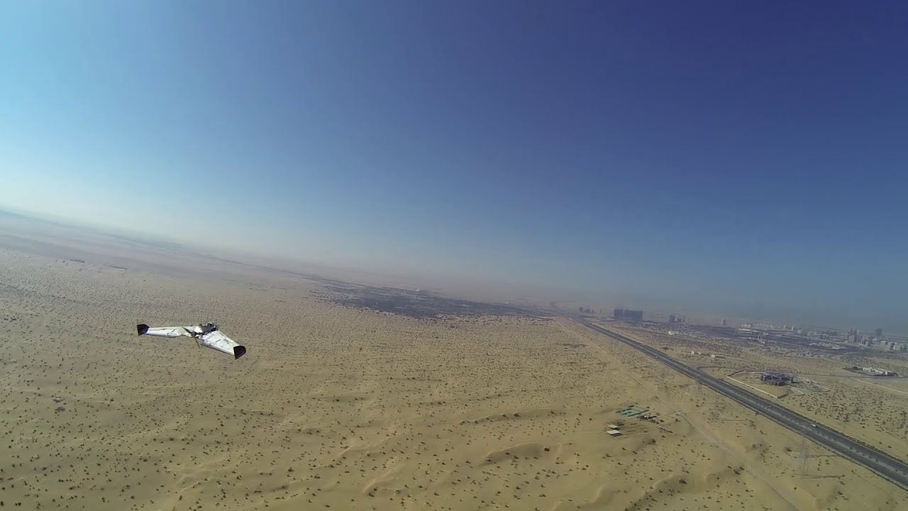 Dubai FPV Meet-2014 | Desert Formation Flying - YouTube