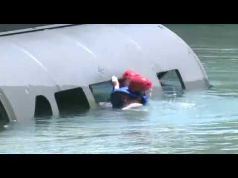 Family of 9 at Aviation Challenge - YouTube