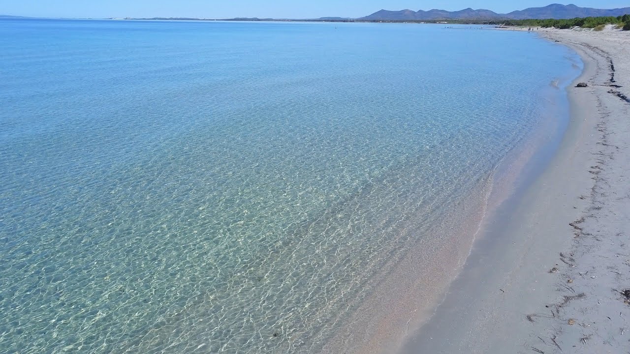Spiaggia di is Solinas 'Masainas' Sardegna [4k] - YouTube