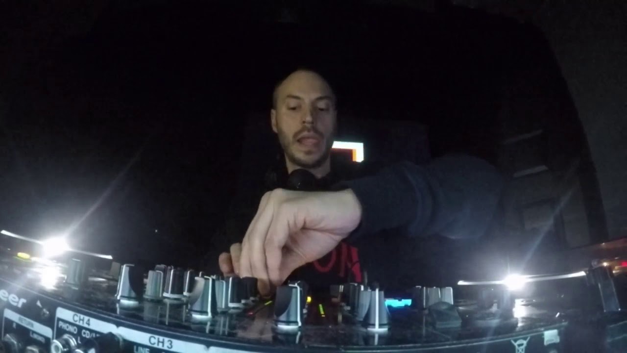 FRACTURE #DJMagBunker DJ Set Drum & Bass - YouTube