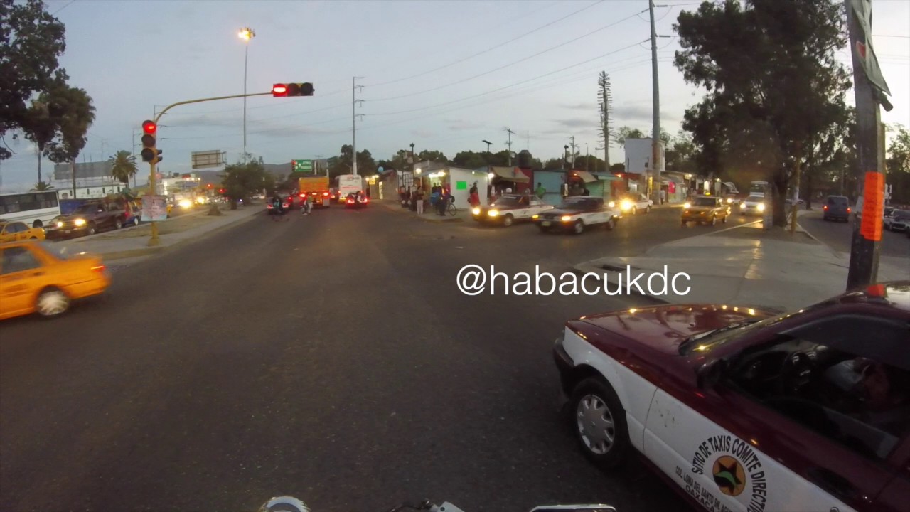 accidente en moto chopper custom /brutal motorcycle fails crash - YouTube