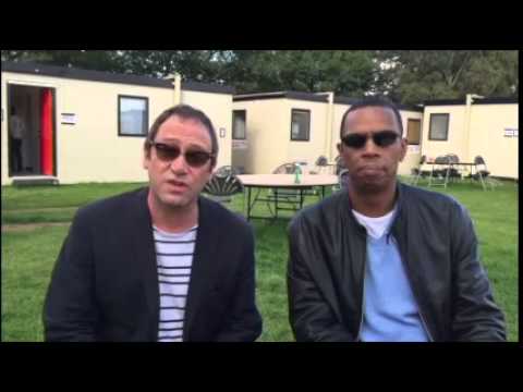 Simon and Oscar (Ocean Colour Scene) On Tour October 2015 - YouTube