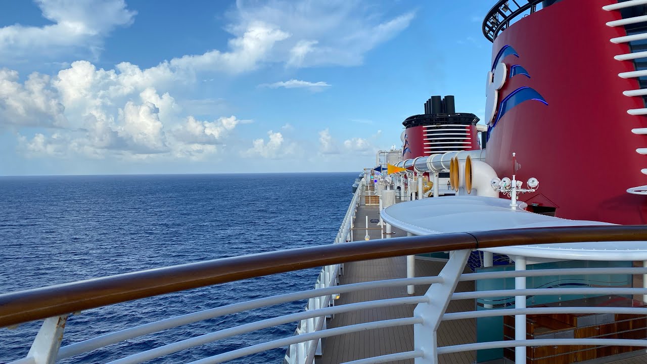 Disney Cruise horn - YouTube