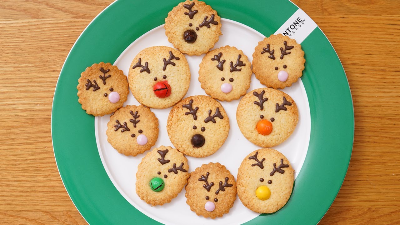 How to make Christmas Rudolph Cookies - YouTube