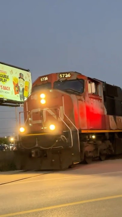 SD75i! CN 5736 leads CN Train with 2651 trailing my second! 🚂🔥 - YouTube