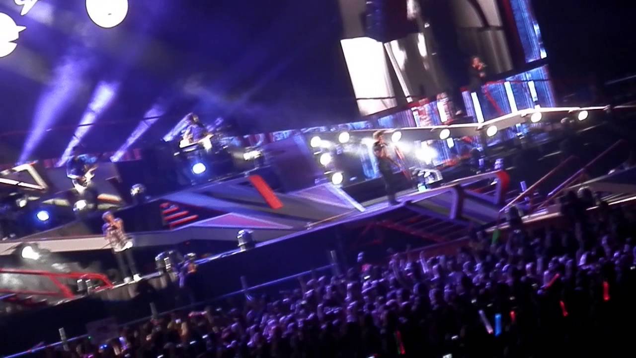 One Direction - Better Than Words WWA Tour Toronto August 1st LIVE ...