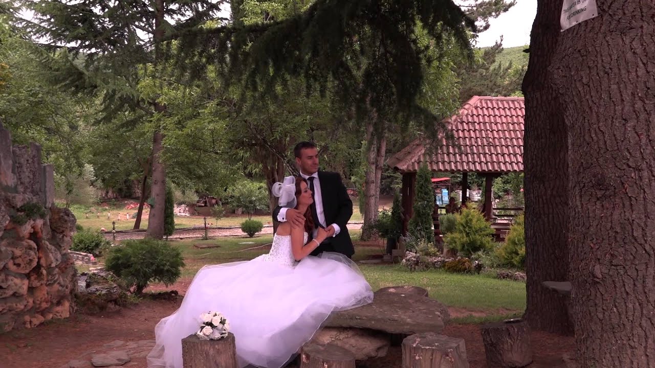 DASMA ERJON & KLEDISA STUDIO FOKUS ART ARBEN HYSKA 2013 2014 - YouTube