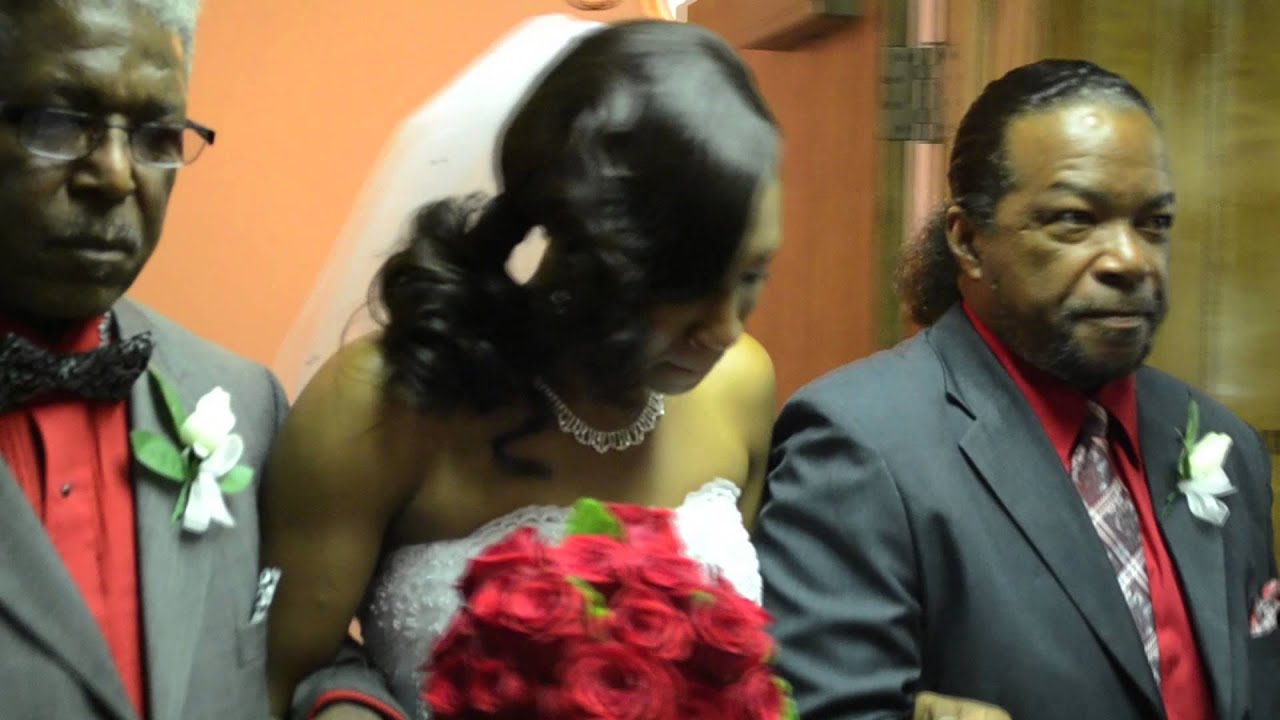 Kindrea&AaronWeddingTrailer (Piano) - YouTube