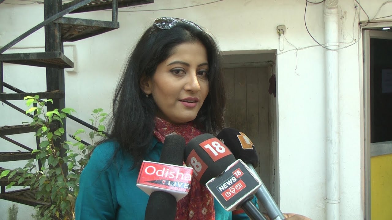 Anu Choudhury, Actor - Interview on Parbati Ghosh - YouTube