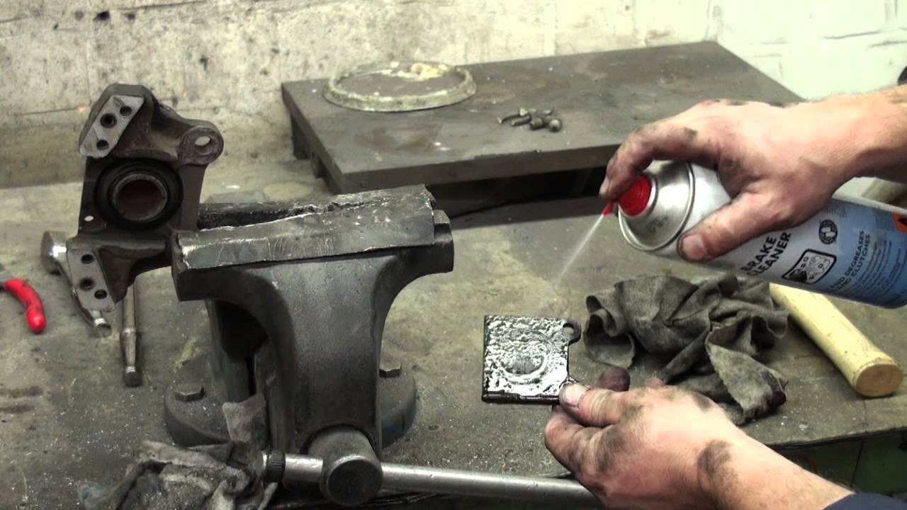 čistič AMBERSIL brake cleaner - YouTube