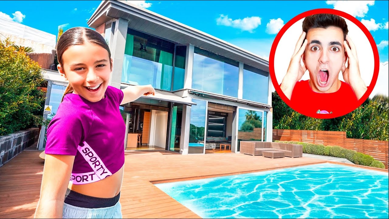 Mi Hermana Se Cuela En Una Casa Para Vivir Sola Youtube