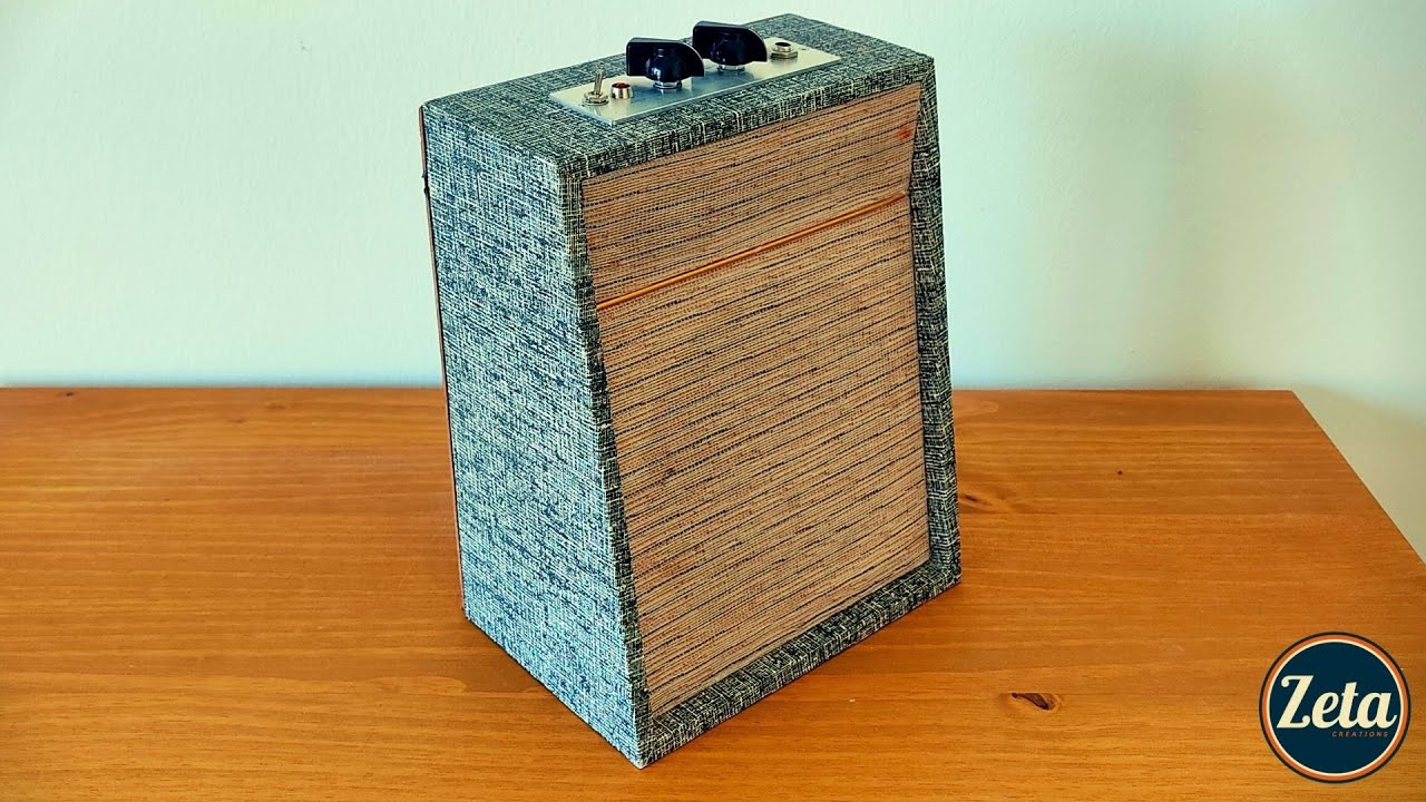 "SILVER ACROBAT" Portable guitar amp by Zeta Creations - YouTube