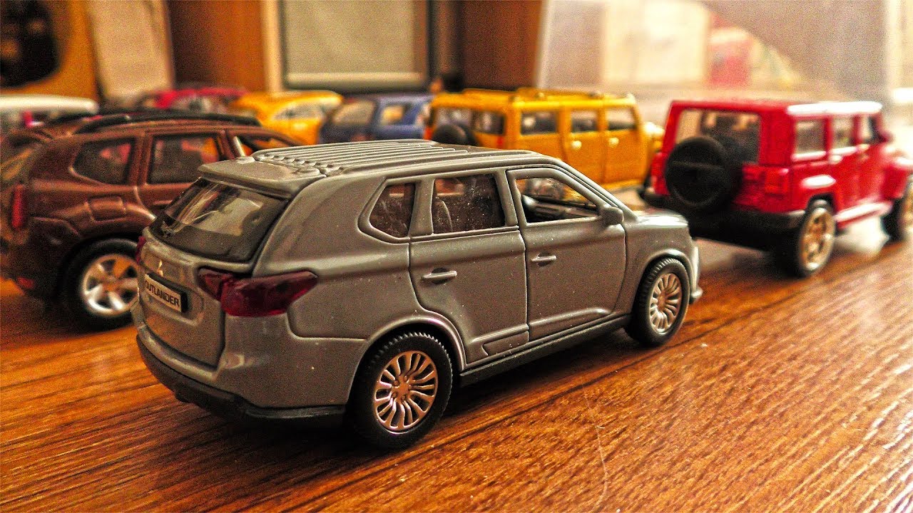 Car Slide Play - Cars Sliding from slope after being transported by ...