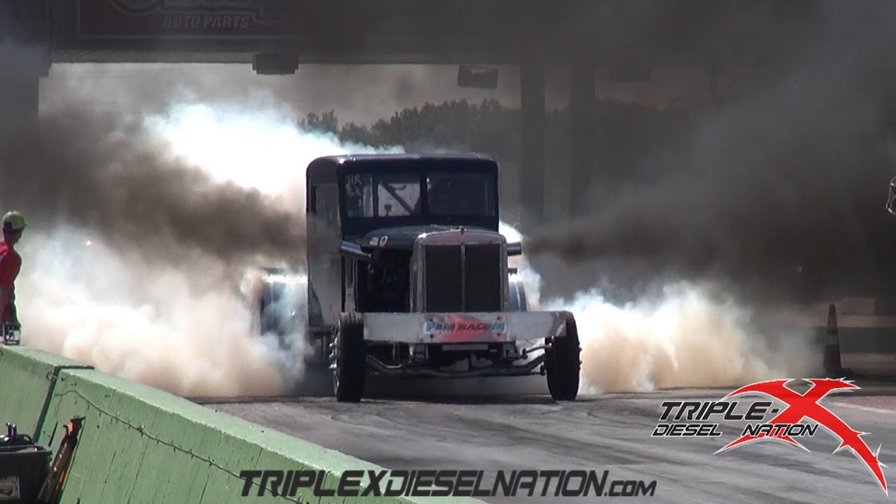 BIG RIGS BATTLE IT OUT ON THE DRAG STRIP!! - YouTube
