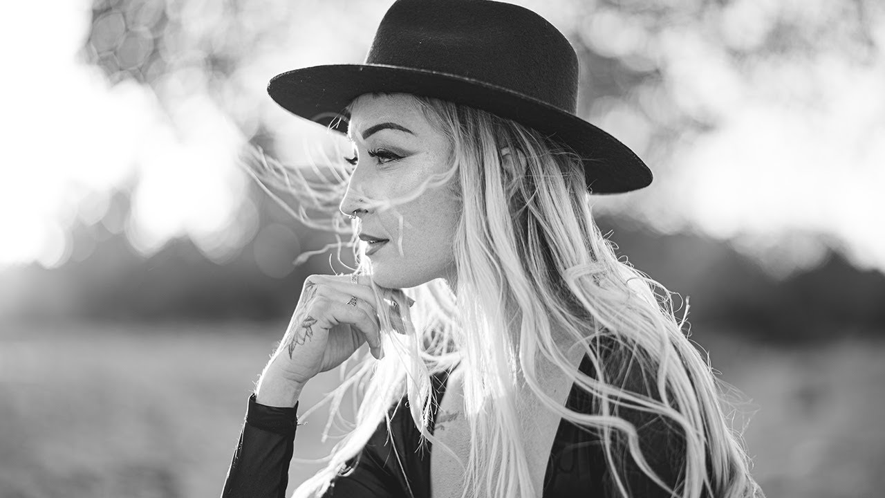 Inside a Portrait Shoot - YouTube