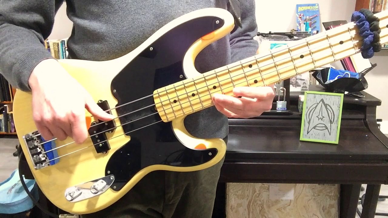 Star Trek TOS theme on fuzz bass - YouTube