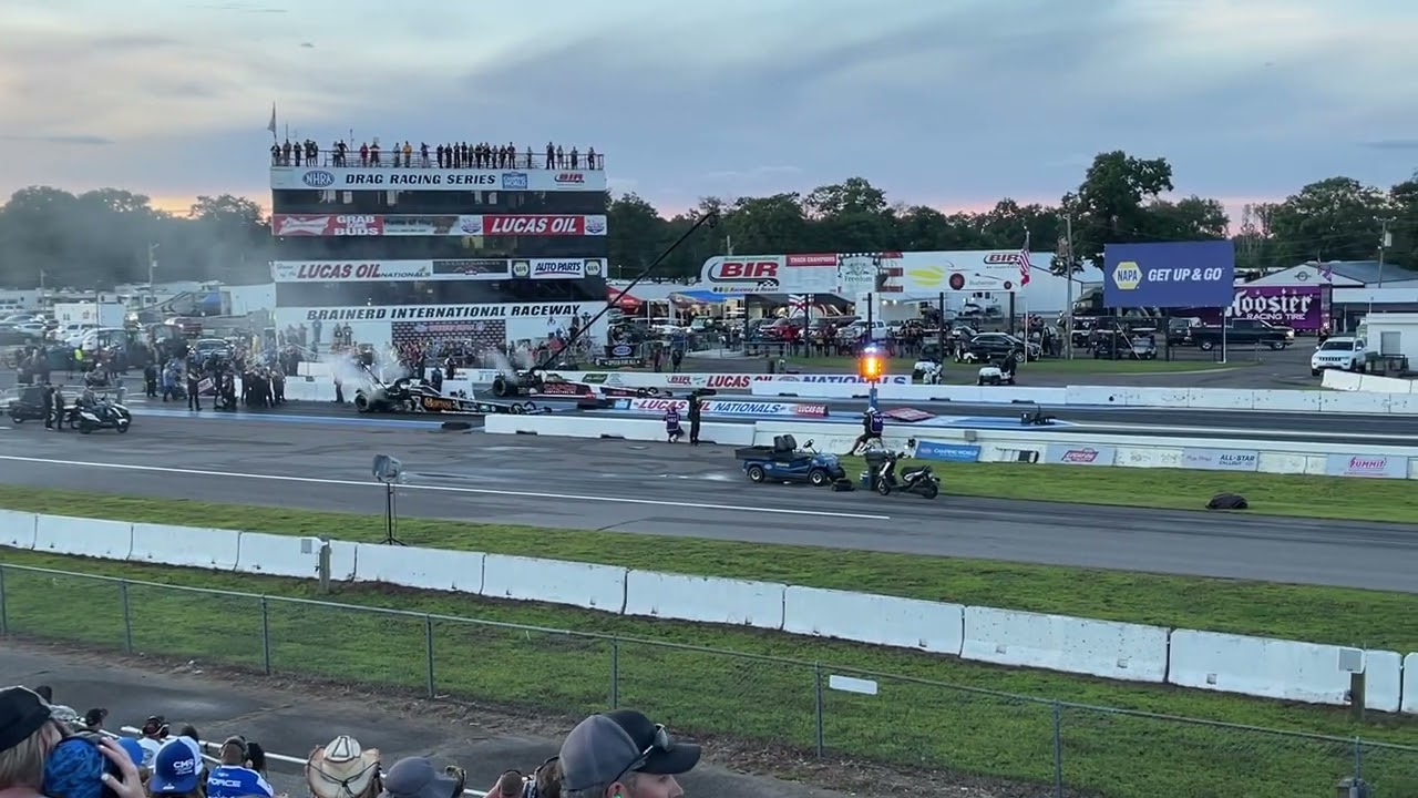 BIR NHRA Nationals Top Fuel Nitro Flames - YouTube