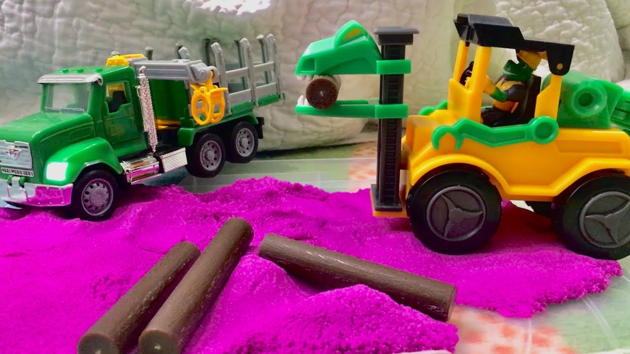 Dinosaurs for Kids Kinetic Sand with Driven Trucks - DINO Construction ...