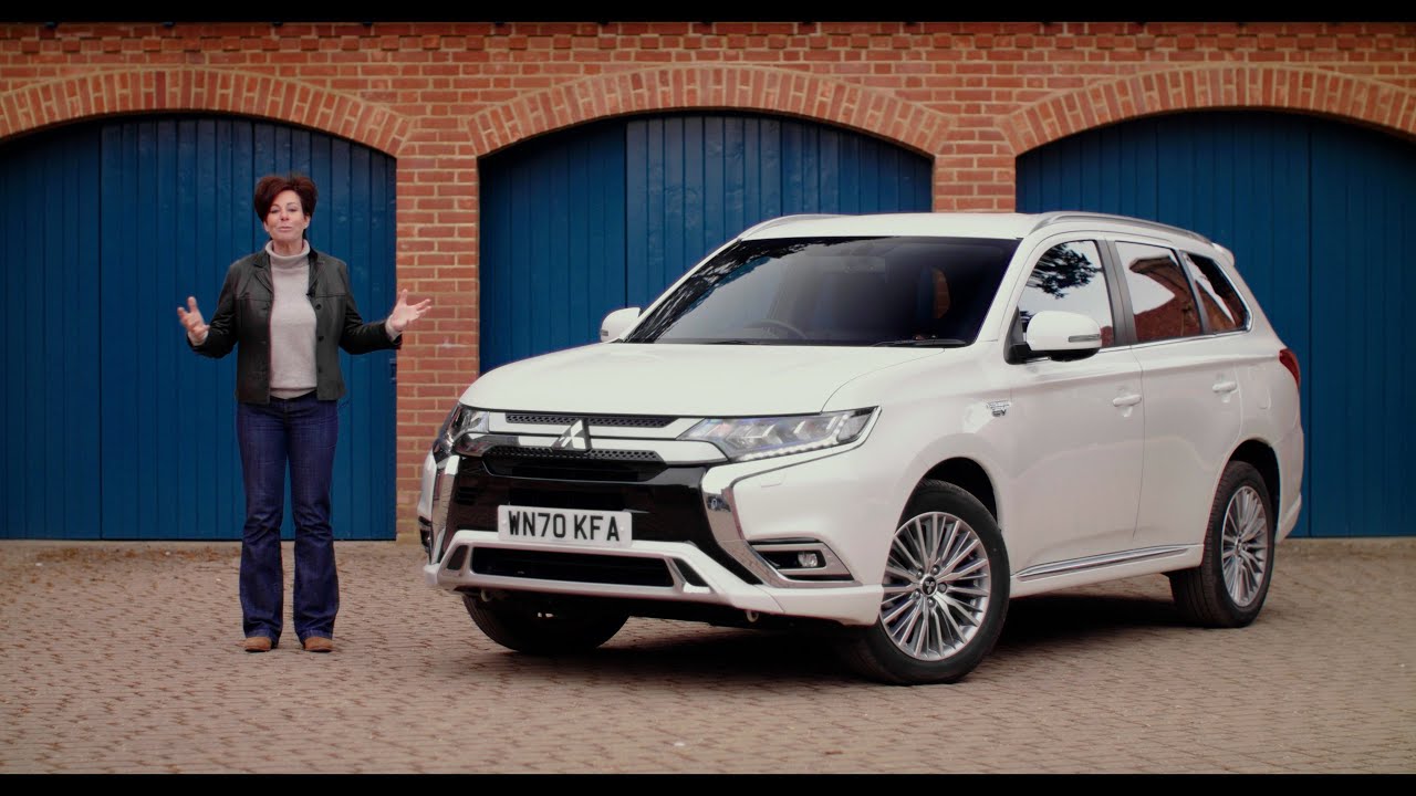 Why owners love the Mitsubishi Outlander PHEV (ad feature) - YouTube