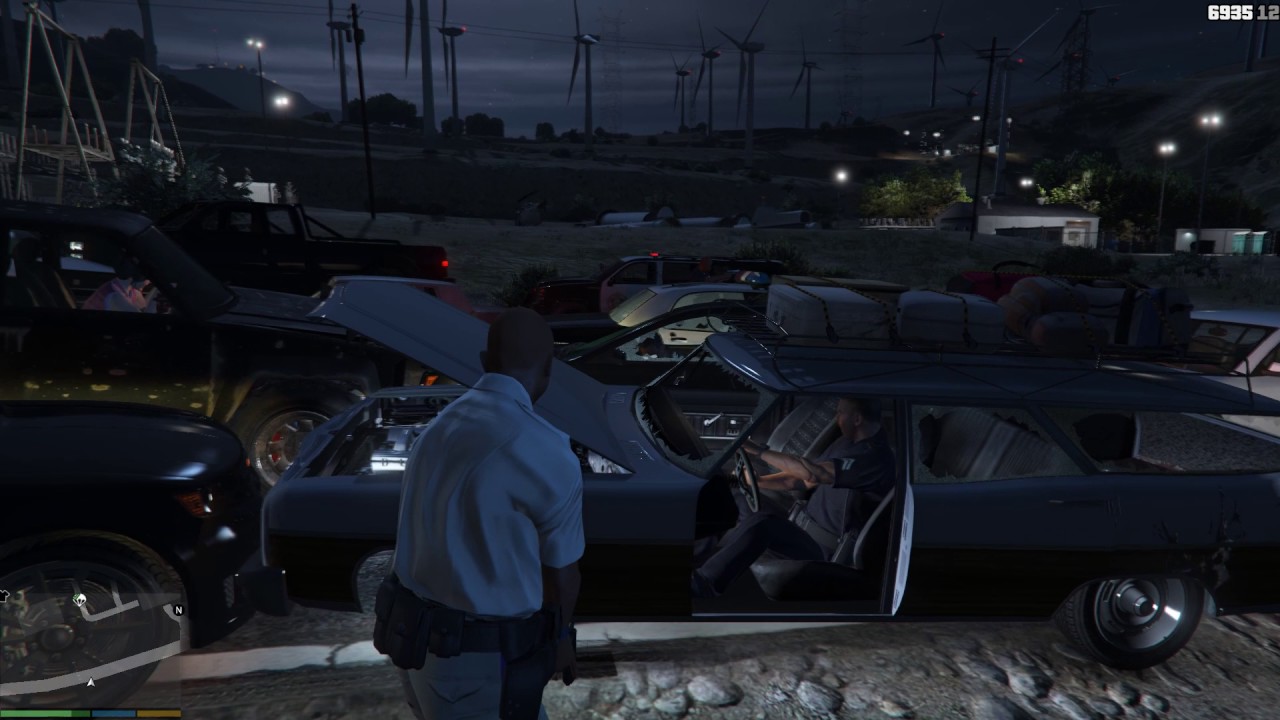 Grand Theft Auto V Police Vs Gangs - YouTube