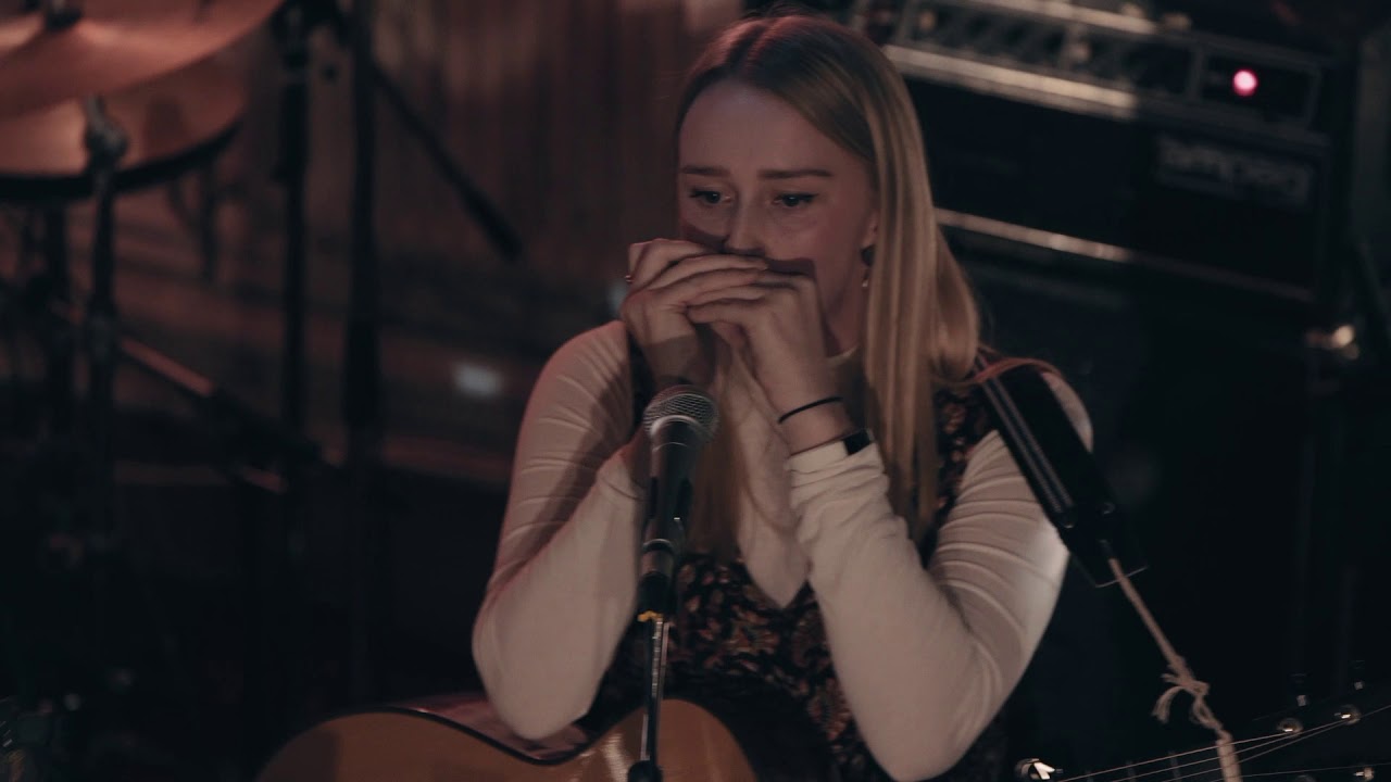 Lily Arbor - Say Something (Don't Say A Thing) (Live at Svenska ...