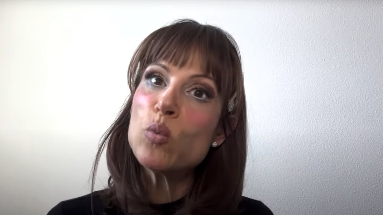 Reality TV Dancing Queens Exposed - What is Fake in This Series - YouTube